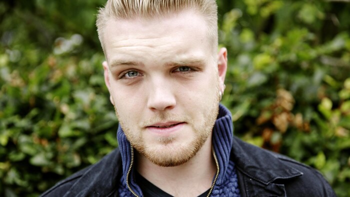 Jacob på 23 har fans på 90: 'Det er eddermame specielt' | Festival | DR