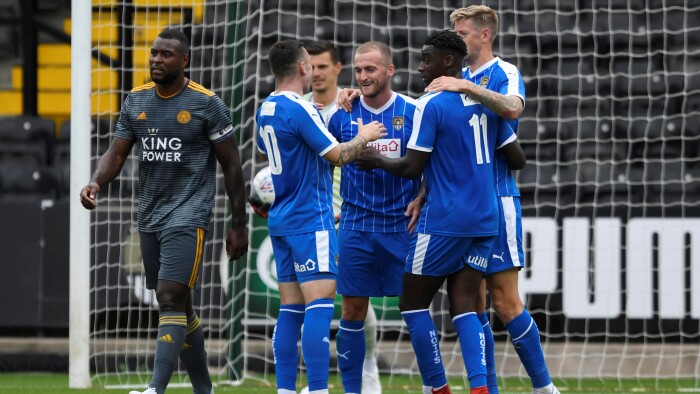 Dansk brødrepar køber verdens ældste professionelle fodboldklub ...