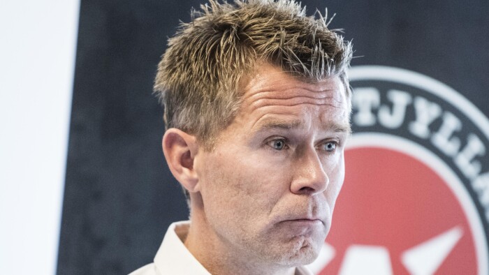 Kraul om trænerstop i FCM: Kenneth Andersen virkede utilpas i ...