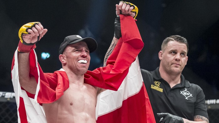 Fra OL-bryder til verdens største MMA-scene: Mark O. Madsen lander ...