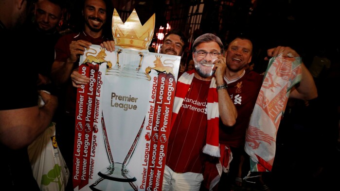 SE BILLEDERNE Liverpool-fans festede hele natten efter første ...