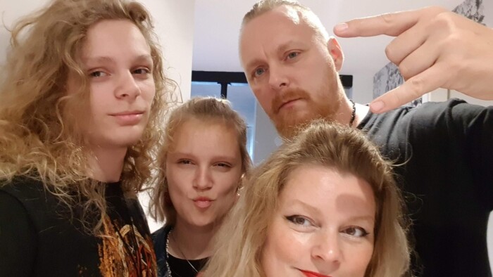 Mark, Julie og Mikkel har droppet YouTube efter blokering af dansk ...