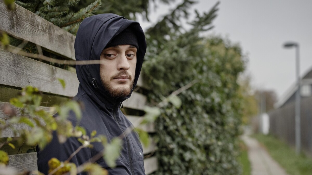 Dansk rapper blev en 'følelseskold robot' af sit misbrug: 'Jeg glemte ...