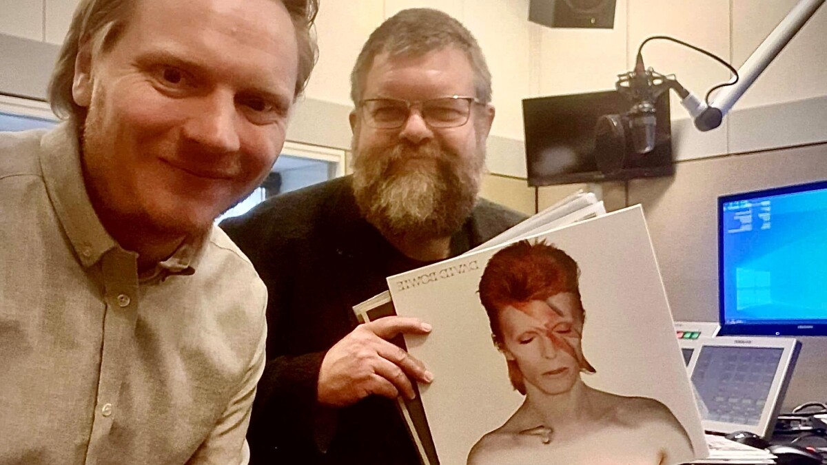 Hans private nytårsforsæt blev til en podcast-serie om Bowie fra start ...