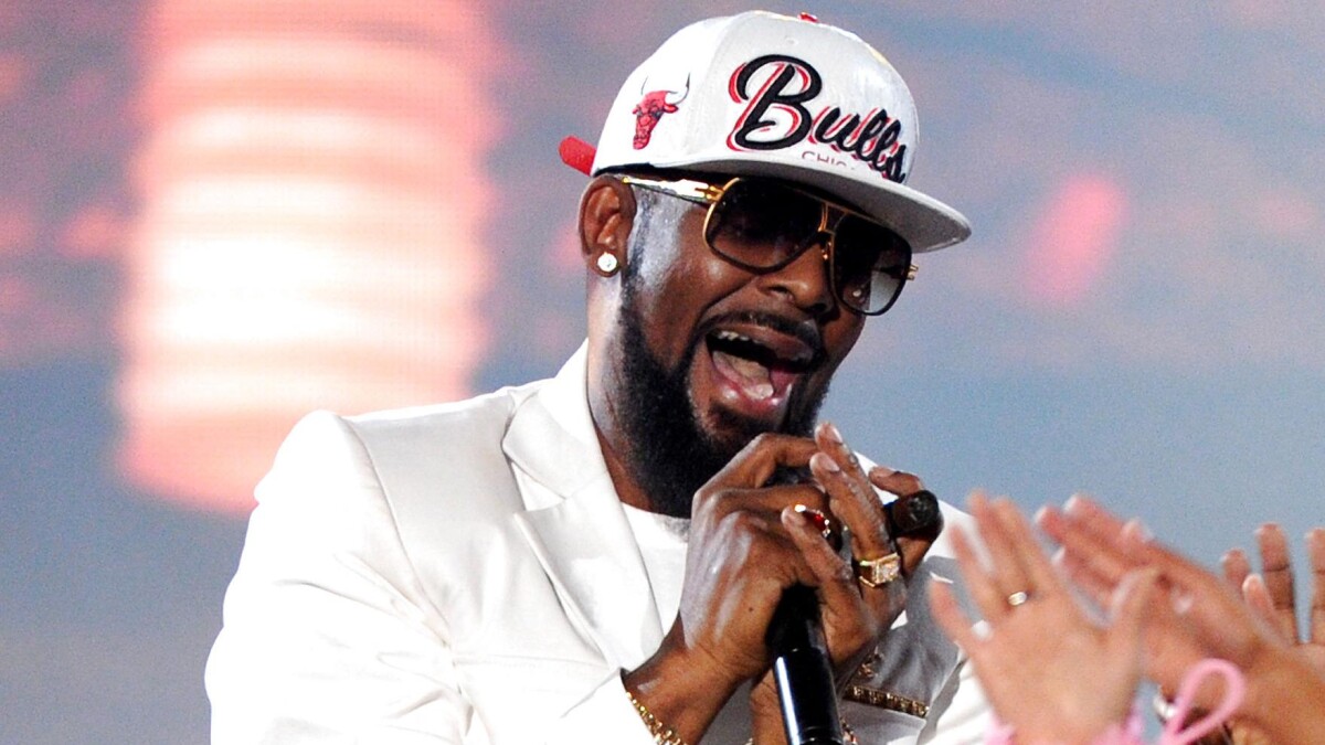 Alvorlige anklager har fulgt R. Kelly siden karrierens begyndelse - nu ...
