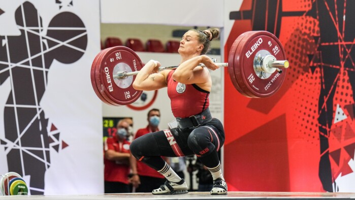 Gude-stærke Line tog første vægtløftningsmedalje nogensinde til Danmark ...