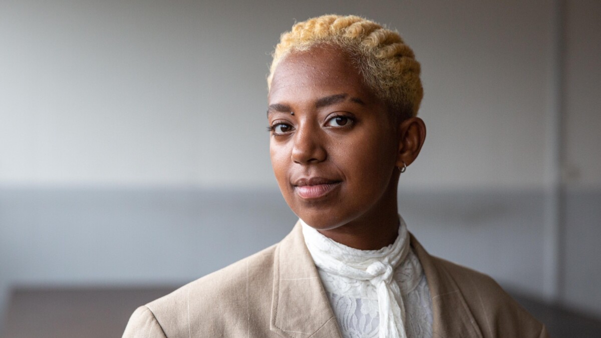 23-årige Mekdes takker nej til Instagram: 'Jeg synes ikke, det er nødvendigt at poste alle ...