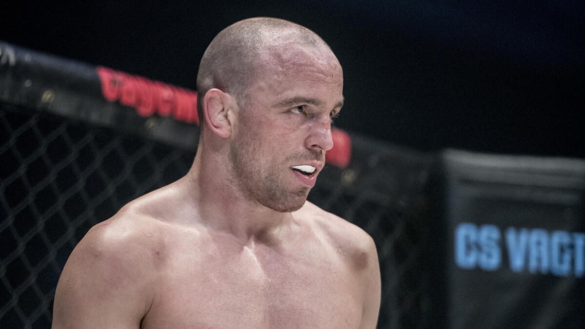 På et vikingemuseum blev Mark O. verbalt svinet til og lærte, at han ...