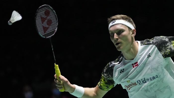Suveræn Viktor Axelsen vinder VM i badminton | Kort sport | DR