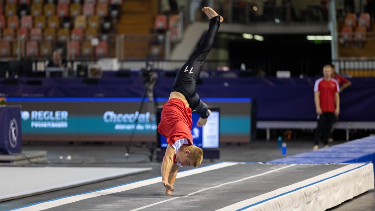Danske gymnaster med ’ild i røven’ jagter EM-guld nummer 12 | Sport | DR