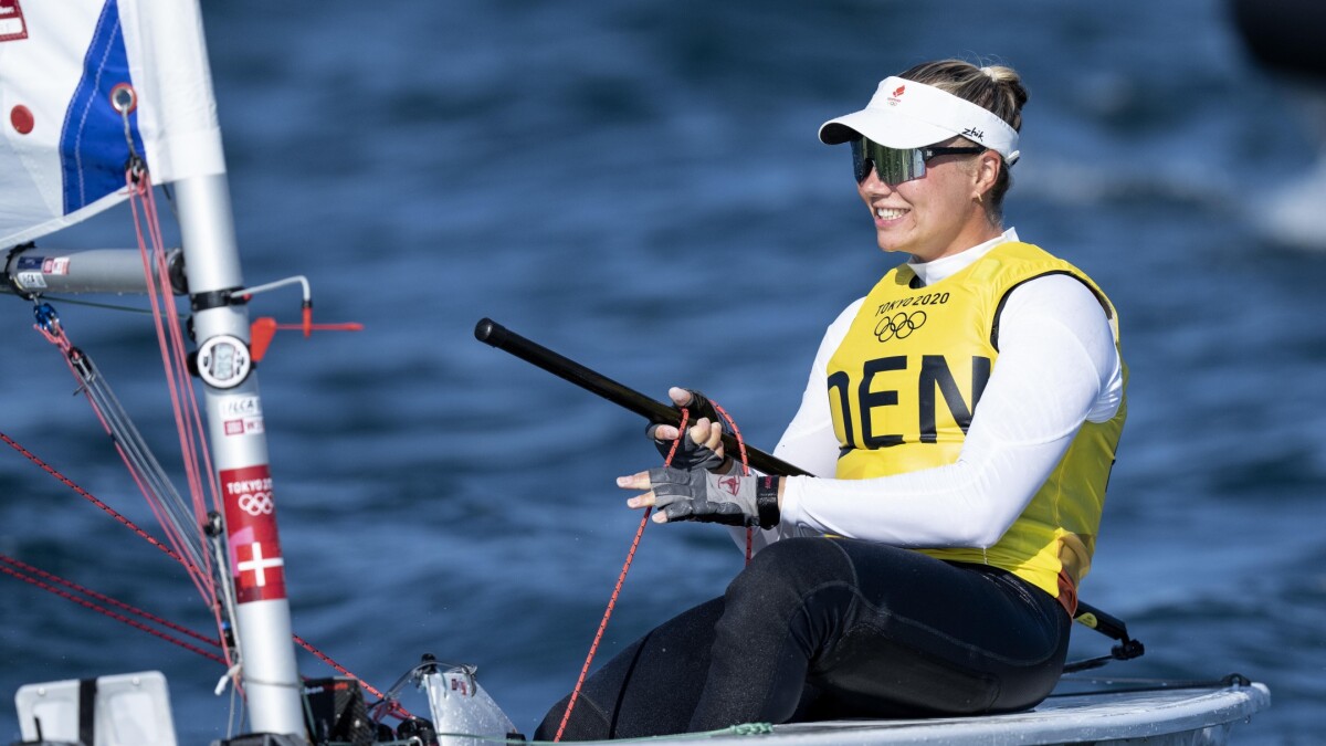 Dansk OL-vinder sejler sig til tredje VM-guld: 'Føles lige specielt hver gang' | Sejlsport | DR