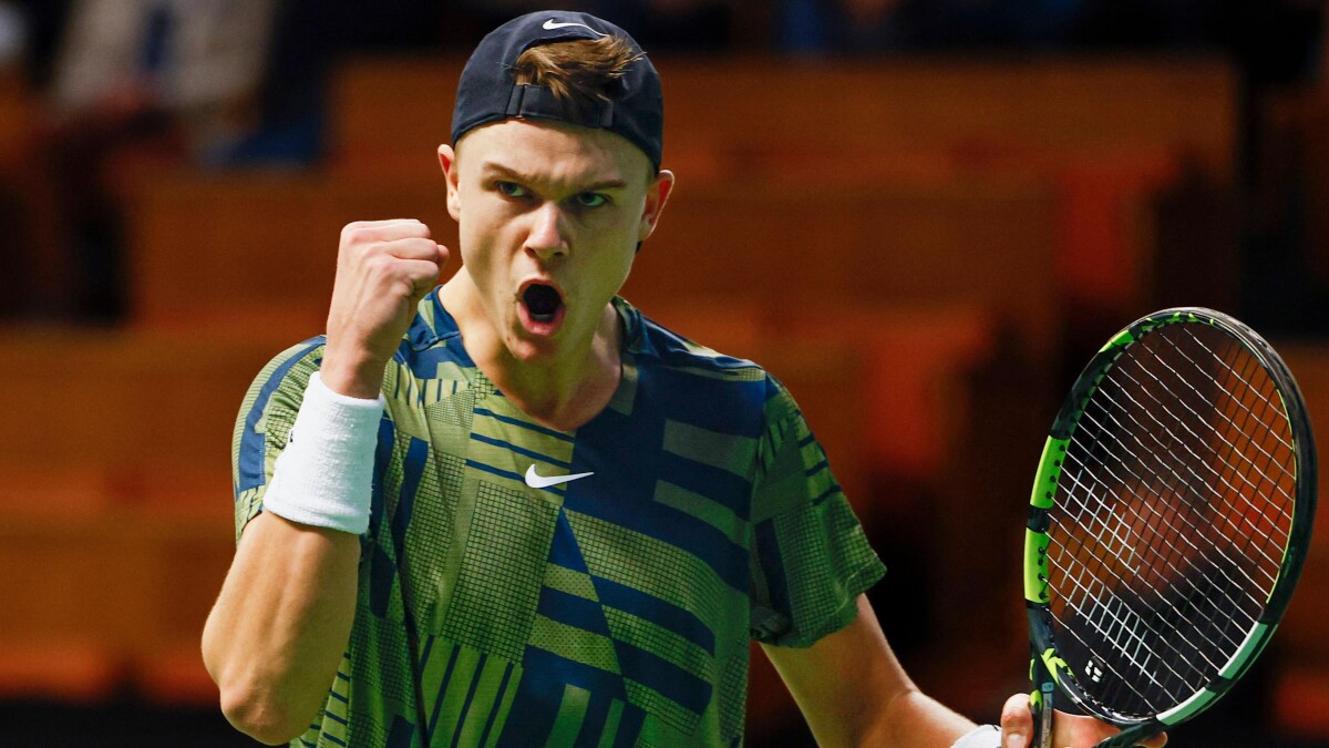 BOLD FOR BOLD Holger Rune kroner flot turneringen med sin anden ATP-titel i karrieren | Sport | DR