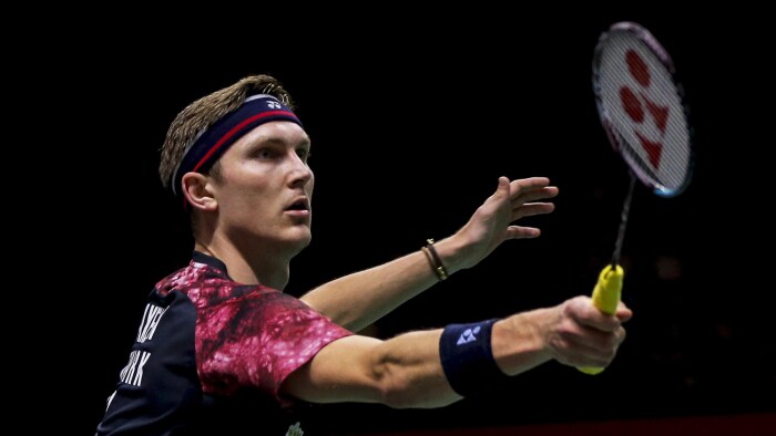 Axelsen fortsætter dominans ved sæsonfinalerne og er semifinaleklar ...