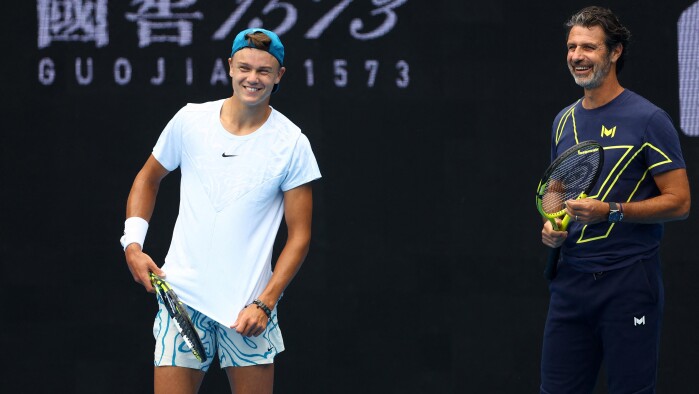 Holger Rune og stjernetræner stopper samarbejdet | Tennis | DR