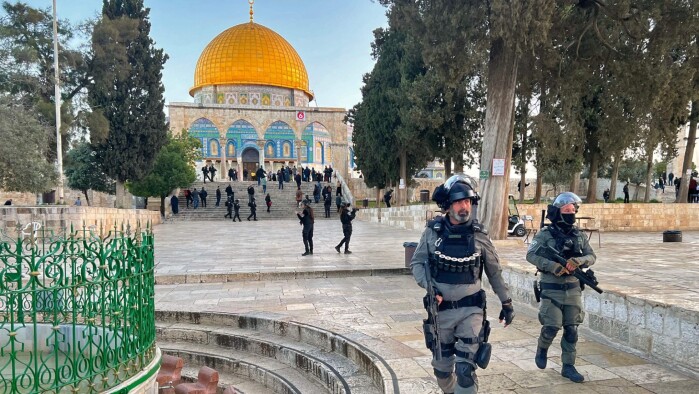 Nye uroligheder på Jerusalems hellige bjerg: 'Det er meget tæt på at ...