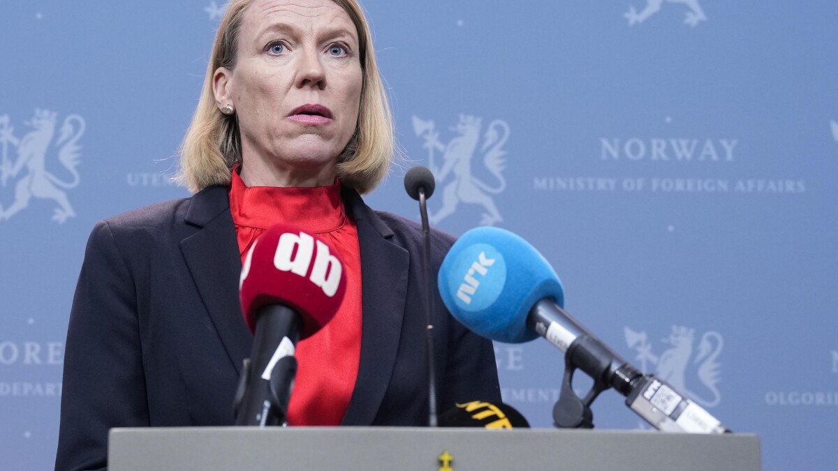 Rusland vil svare igen på Norges udvisning af ambassadeansatte | Udland ...