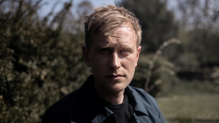 Kristian skrev bog om spektakulær kriminalsag fra Falster – nu kan hele ...