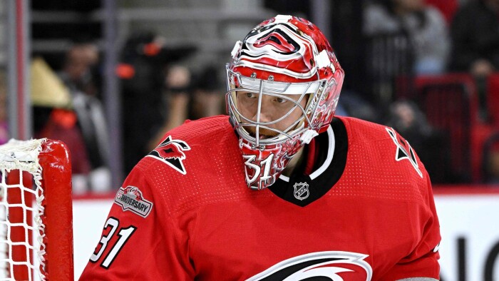 Dansk ishockeystjerne fortsætter gode takter i NHL-slutspillet | Kort sport | DR