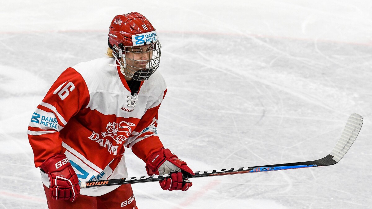 Dansk ishockeystjerne opdagede fyring på Instagram | Ishockey | DR