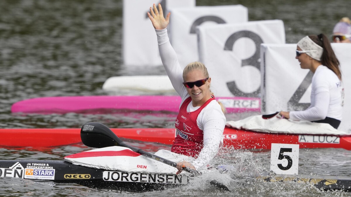 Emma Aastrand Jørgensen ror sig til sølv ved kajak-VM og sikrer dansk ...