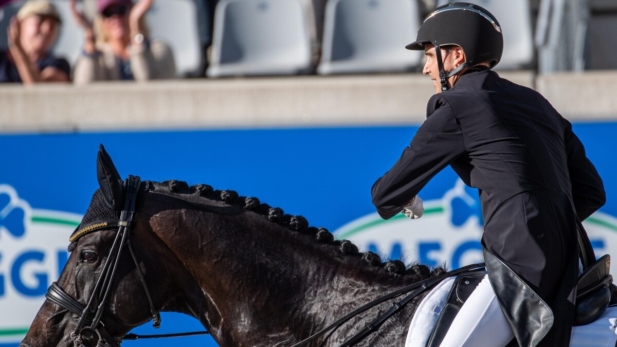 Dansk stjerne bryder tavsheden efter frataget DM-medalje | Hestesport | DR Dansk stjerne bryder tavsheden efter frataget DM-medalje | Hestesport | DR