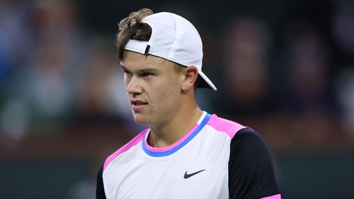 Holger Rune taber klokkeklart til verdens nummer 57 | Tennis | DR