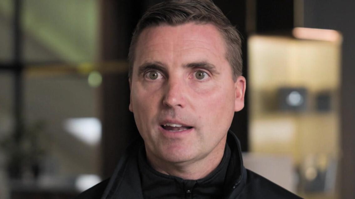 Millionindtjening nager konkurrenter, mener Helgstrand | Hestesport | DR