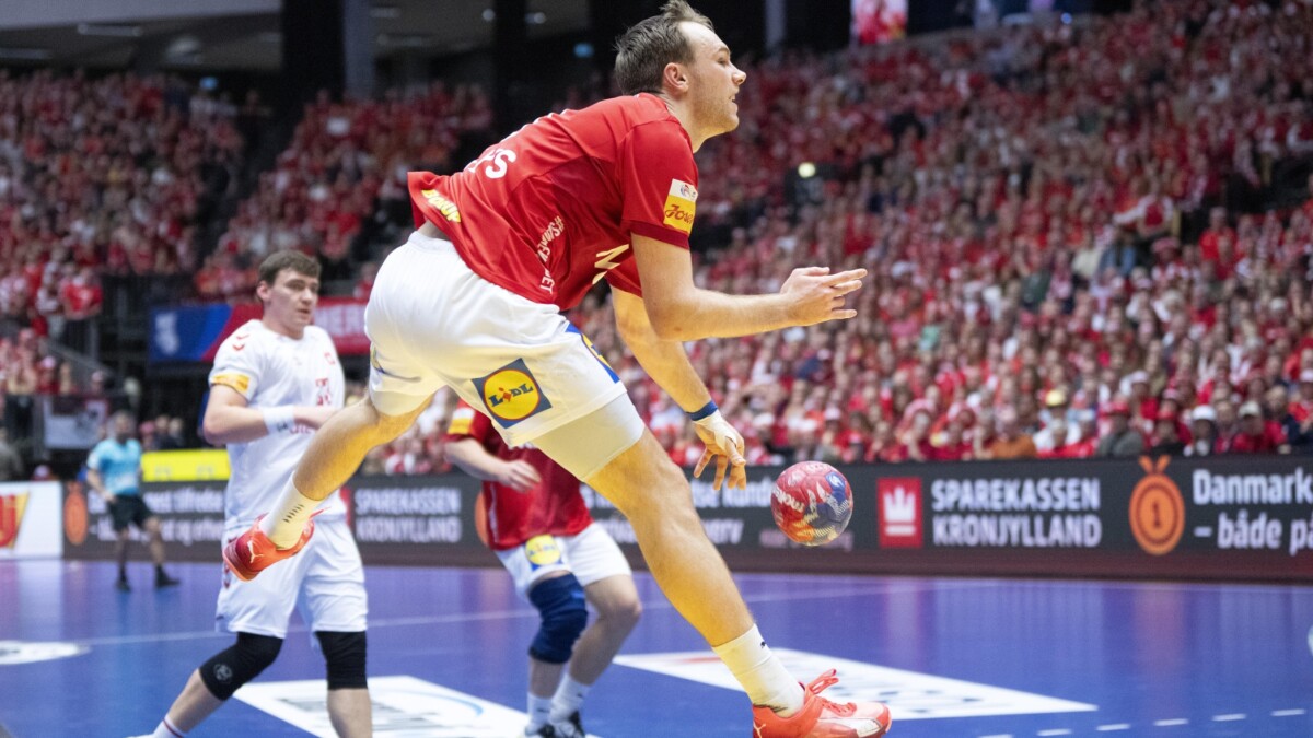 Det var 'røvkedeligt' for Gidsel, men Schweiz høster alligevel ros fra manden med ble på | VM i ...