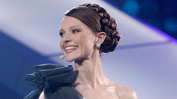 DIN MENING: Hvad synes du om de nye Eurovision-værter? | Eurovision ...