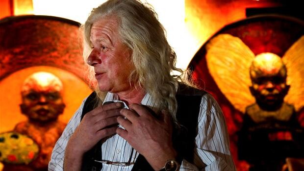 Billedkunstneren Kurt Trampedach er død | Kunst | DR