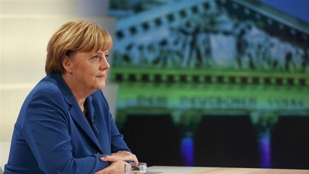 Merkel vil ikke fejre flertal før det sidder i skabet | Udland | DR