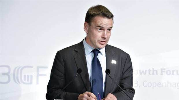 Organisationer roser Christian Friis Bach efter exit | Politik | DR