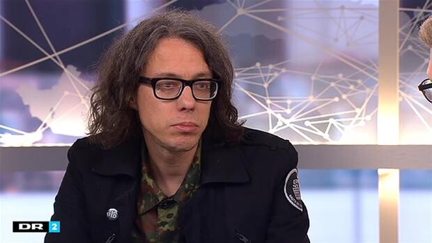 Kontroversiel svensk kunstner meldt til politiet efter besøg i ...
