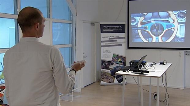 VIDEO Sådan skal dansk computer-spil lære Opel at samle biler | Indland ...