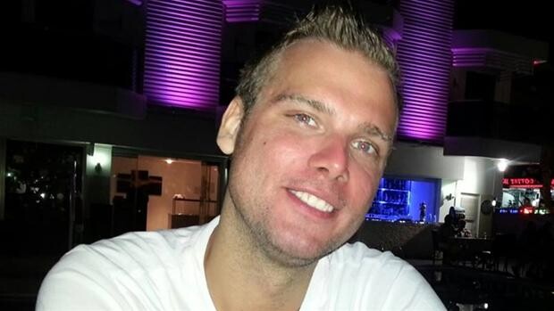 Benjamins identitet blev stjålet på Facebook | Indland | DR