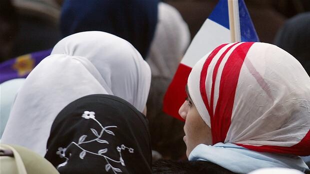 Danske muslimer melder om hadske overgreb efter terror | Indland | DR