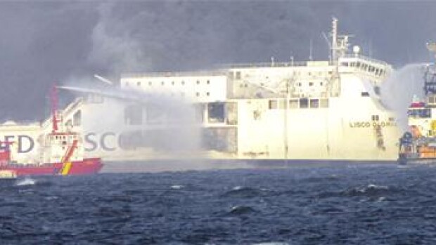 Brand på DFDS-færge ebber ud | Indland | DR