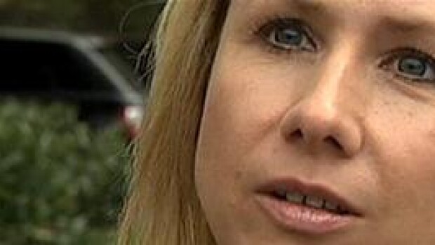 Helle Sjelle afløser Helge Adam Møller | Politik | DR