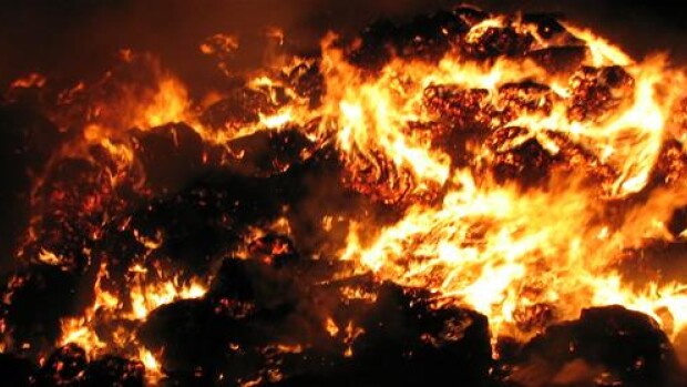 Pyromaner stikker ild til bigballer | Indland | DR