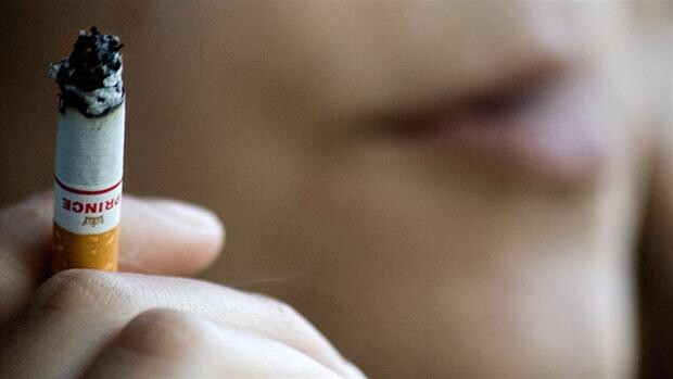 Rygeloven: Det har politikerne gjort ved rygerne gennem tiden | Politik ...