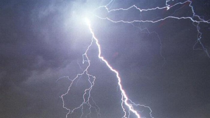 Lyn Og Torden Kart : Kan bli torden og lyn i kveld | Frøya.no - Hvordan ...