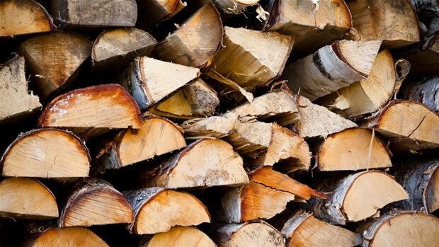 Der er knaster i brændeafgiften | Sjælland | DR