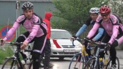 Unge cykler ud af arbejdsløshed | Trekantområdet | DR