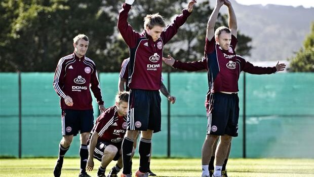 Danmark får det svært mod Japan | Fodbold | DR