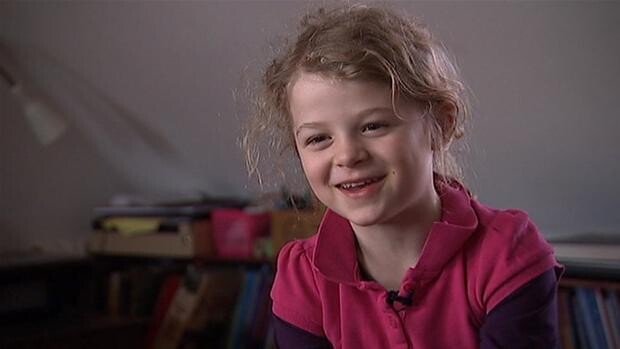 VIDEO: Rosas søster er autist | Ultra Nyt | DR