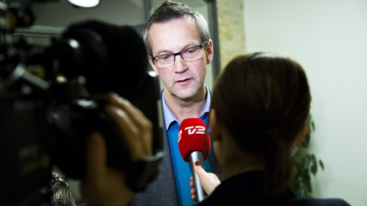 Politikere havde topposter i selskab, der vandt milliard-kontrakter i ...