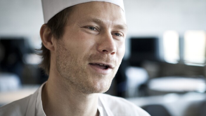 Geranium-chef skal gøre dansk kok til verdens bedste | Kultur | DR