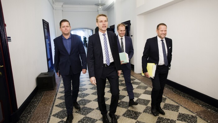 DF venter stadig på regeringens regning for skattelettelser | Politik | DR DF venter stadig på regeringens regning for skattelettelser | Politik | DR