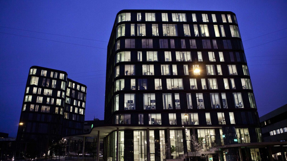 Ekspert: Landets pensionskunder vinder på Danica-opkøb | Penge | DR