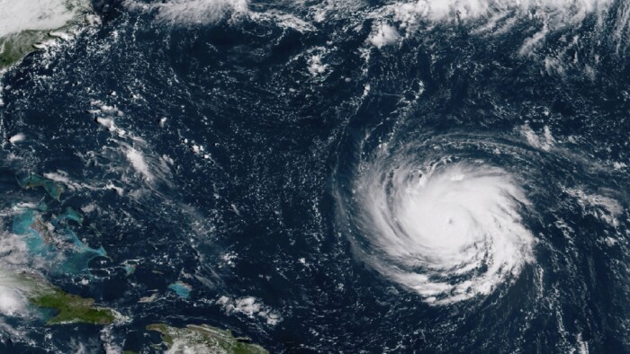 Derfor er det sæson for tropiske orkaner lige nu | Vejret | DR